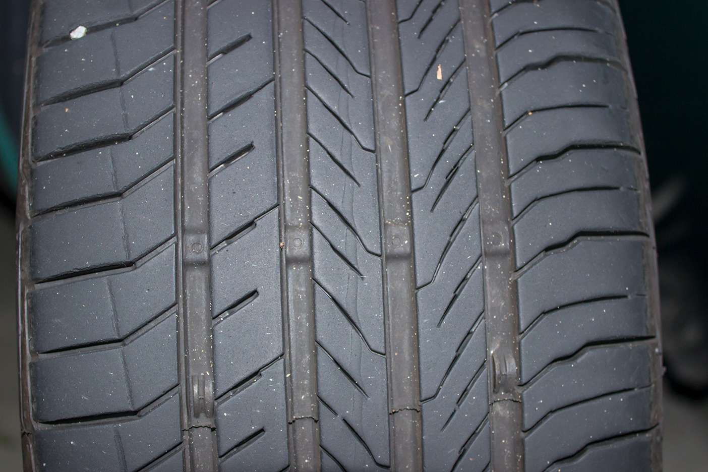 Tyre inspection and replacement cost | AutoGuru